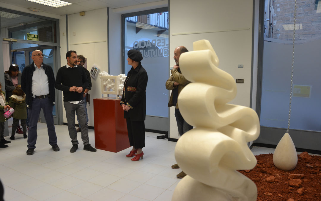 Los artistas del alabastro lanzan un mensaje por el entorno